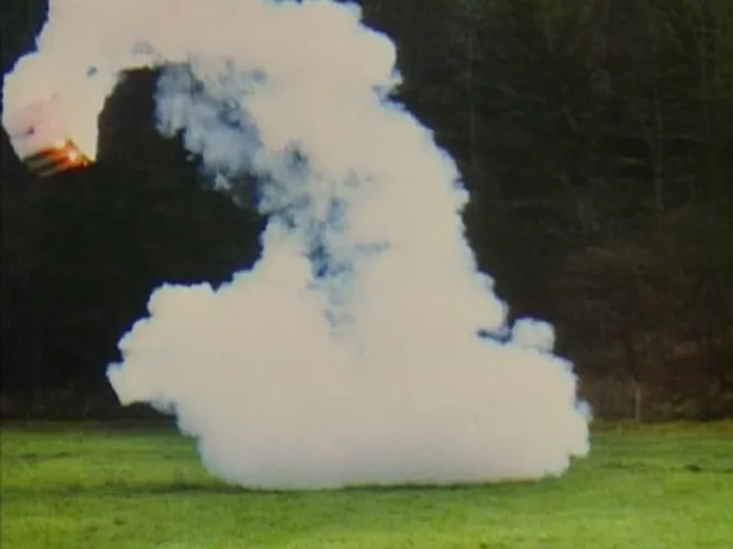 Roman Signer. Film Installation | Matadero Madrid